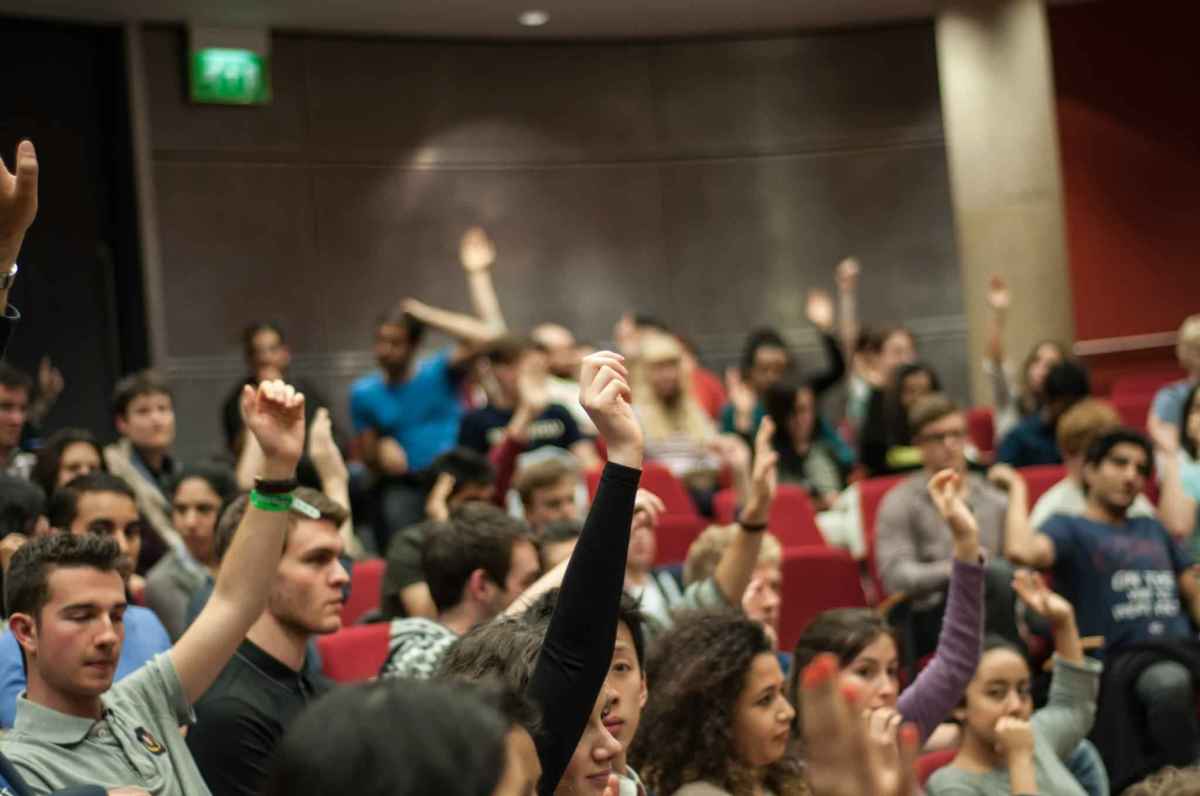 MDI’s Motion Debate Success Record – The Muslim Debate Initiative